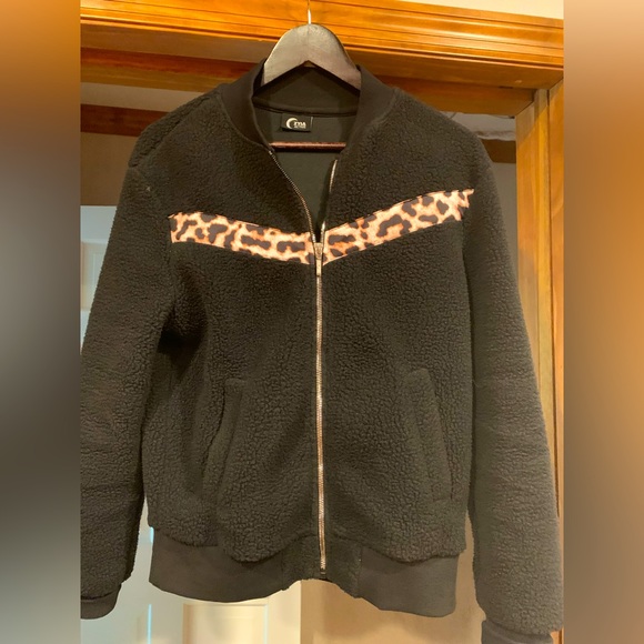 ZYIA | Jackets & Coats | Zyia Fleece Jacket | Poshmark